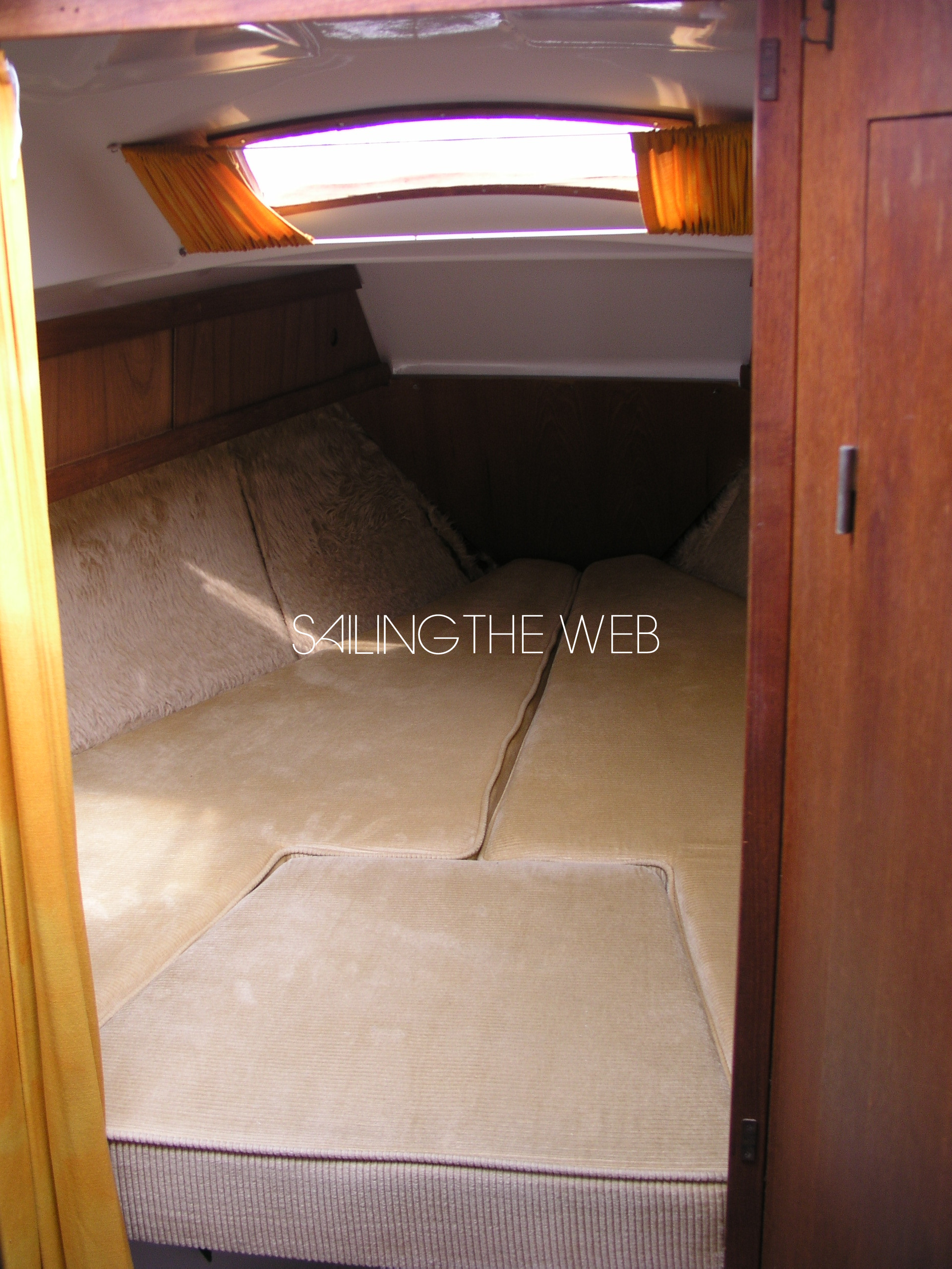 Neptun 27 : STW003902 : la scheda tecnica di SailingTheWeb