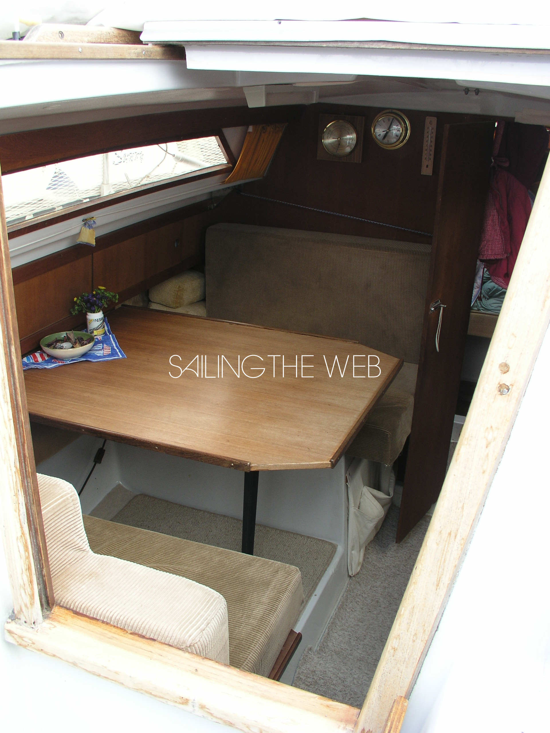 Neptun 27 : STW003902 : la scheda tecnica di SailingTheWeb